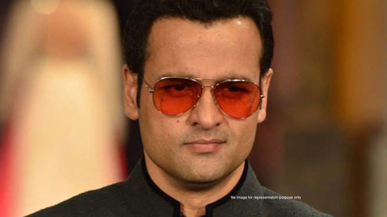 TV Actor Rohit Roy Launches Clothing Line » Glamsham