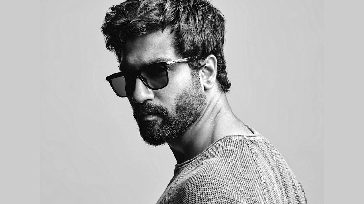 What Is Vicky Kaushal Request To Aanand L Rai?