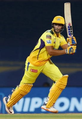 IPL 2022: Dube, Robin Uthappa Power CSK To 216/4 Against RCB » Glamsham