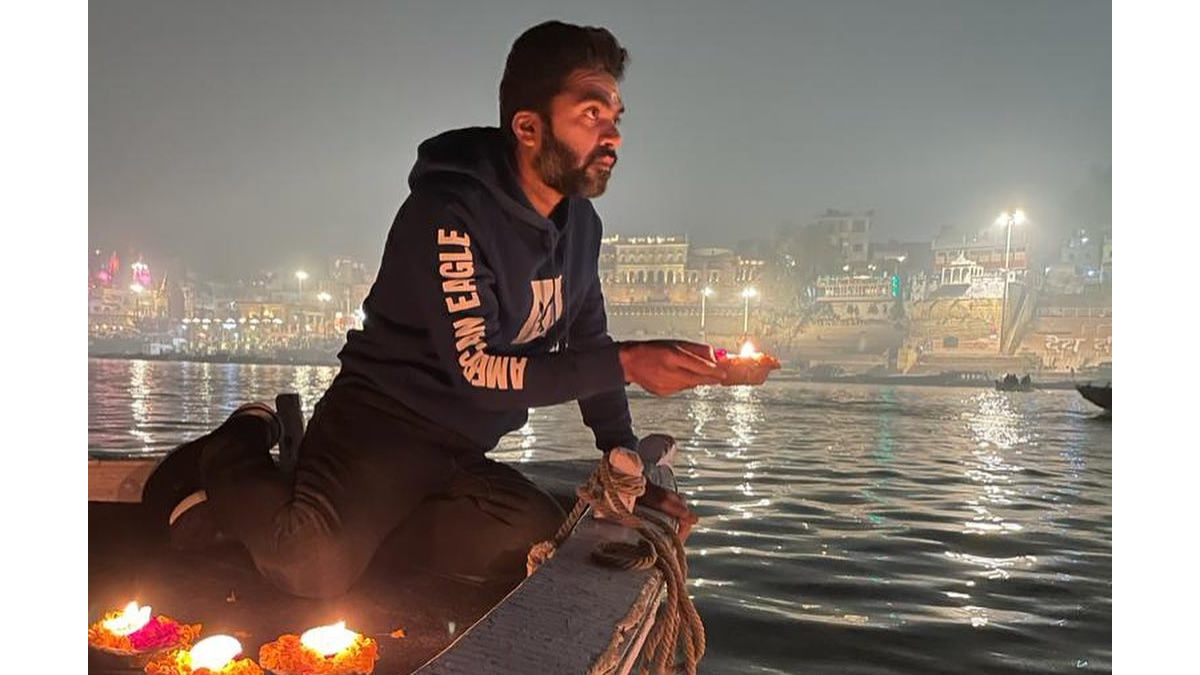 Silambarasan Aka Simbu Returns To Chennai After Dad's Treatment In US